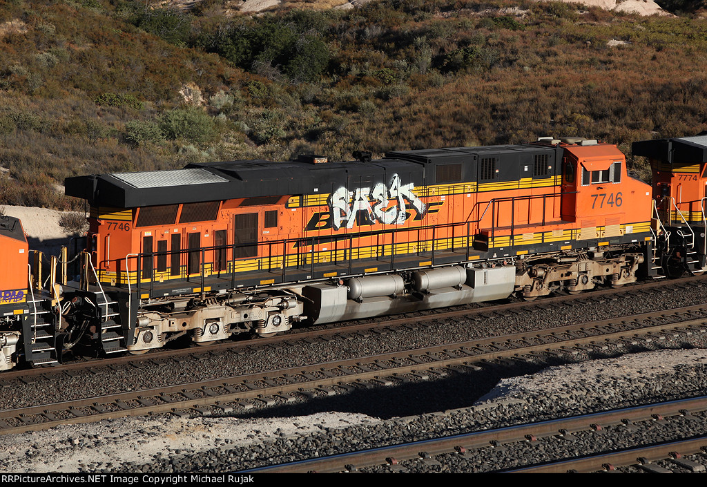 BNSF 7746